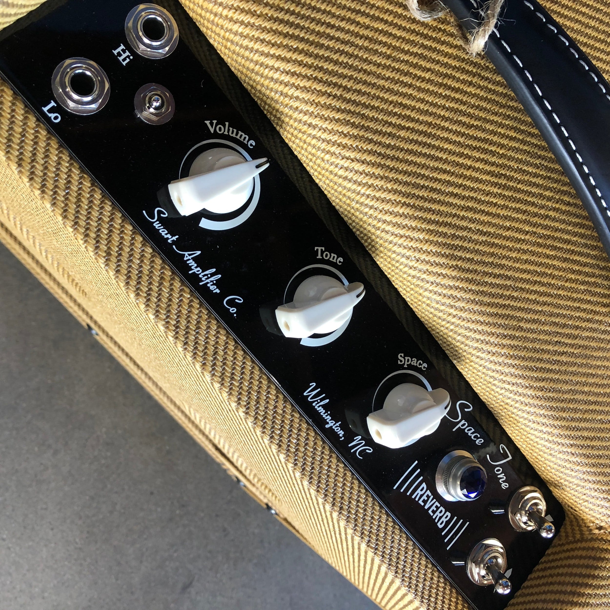 Swart Amplifier Space Tone Reverb - STR-Tweed - Celestion Alnico Blue ...